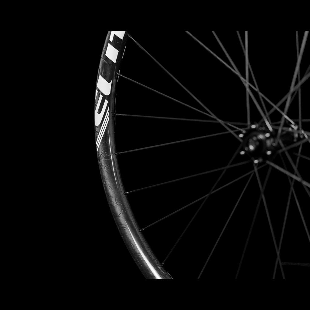 Roda Carbono 29ER PRO 33 Shimano MS (Adesivo Branco)